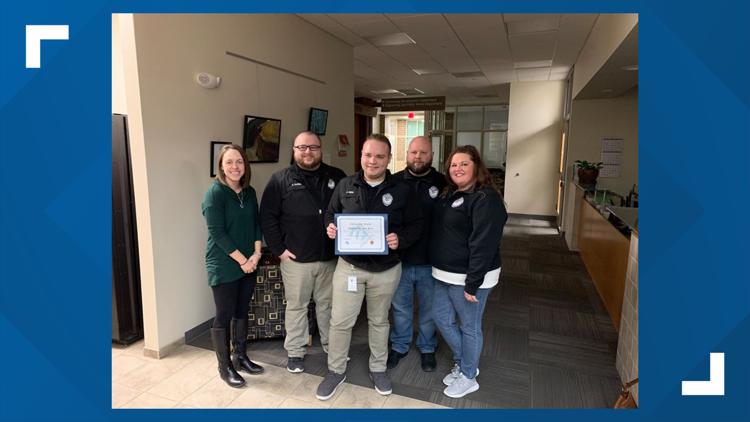 2 dispatchers recognized for instructing CPR to caller, saving a life ...