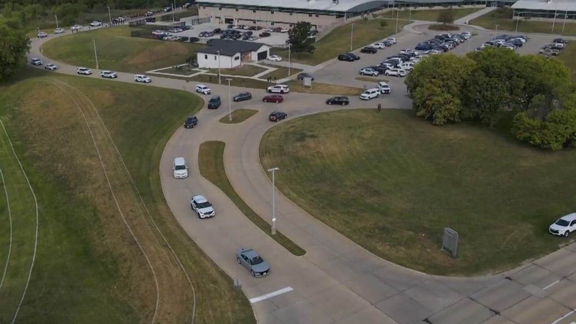 Police escort Ofc. Kevin Cram's body back to Algona | weareiowa.com