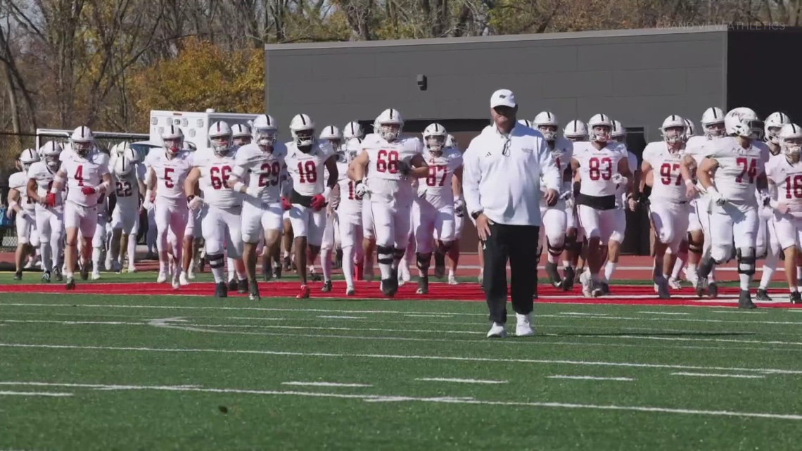 Grand View Vikings hire EJ Peterson as new football head coach ...