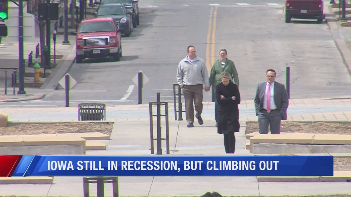 Iowa's economy improving according to State Chief Economist | weareiowa.com