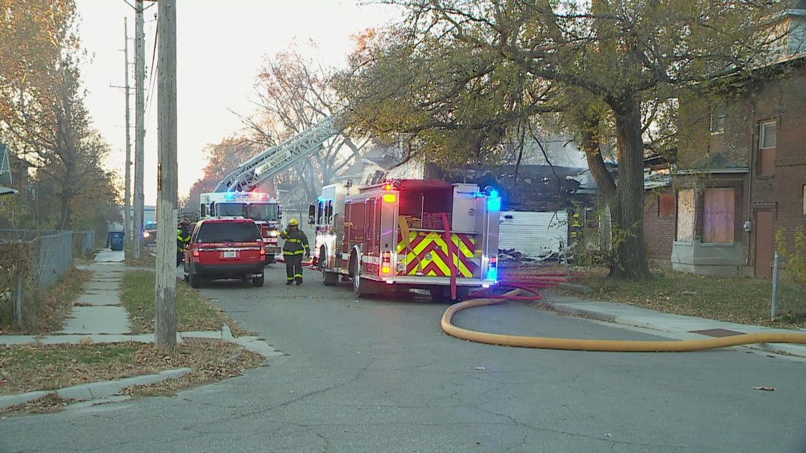 Des Moines Fire Department: Storage structure engulfed in flames ...