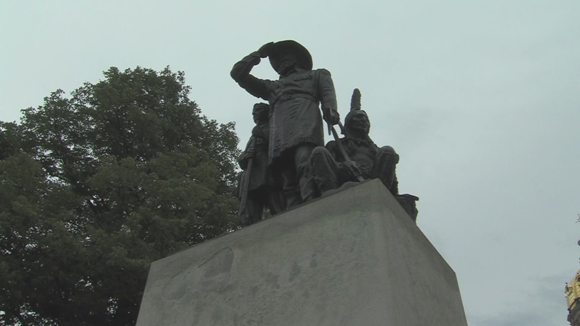 Call for tearing down statues has come to Iowa | weareiowa.com