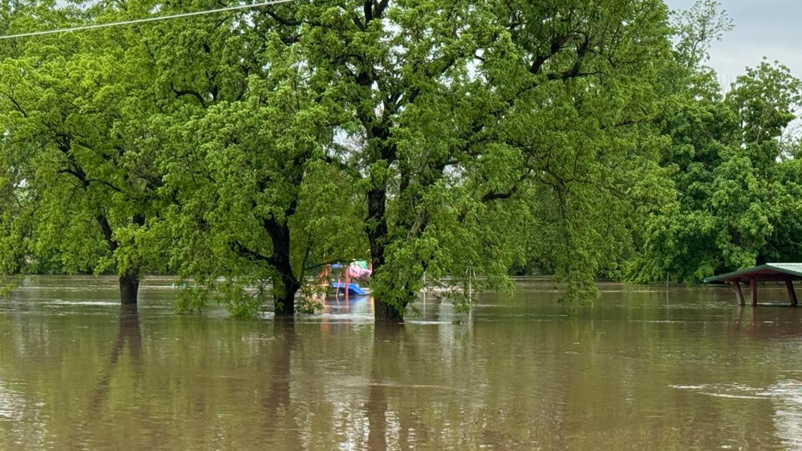 Iowa weather today: Live radar, forecast, Flash Flood Warning ...
