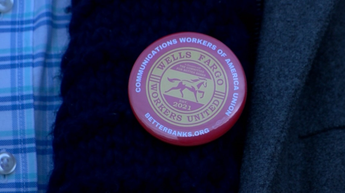 Wells Fargo employees join push to vote on unionization | weareiowa.com