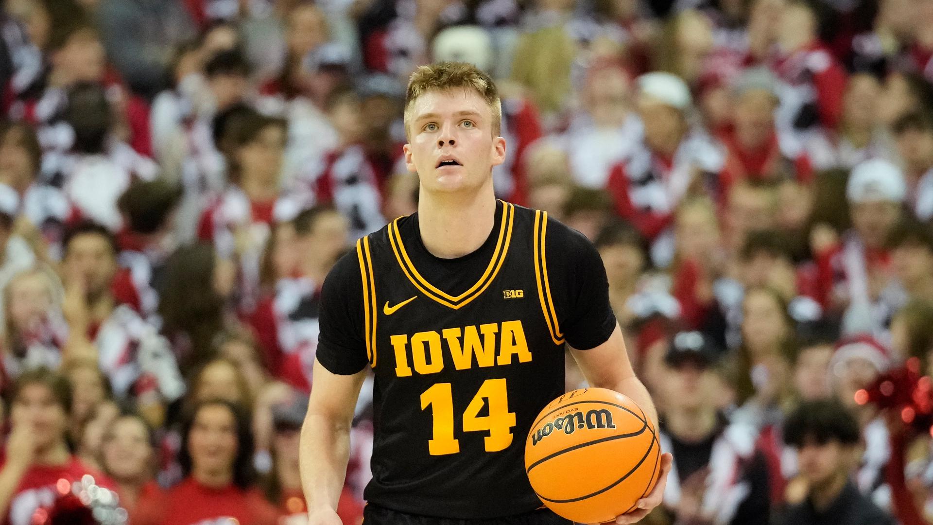 Thornton scores 24 and Ohio State holds off late rally by Iowa for 72 ...