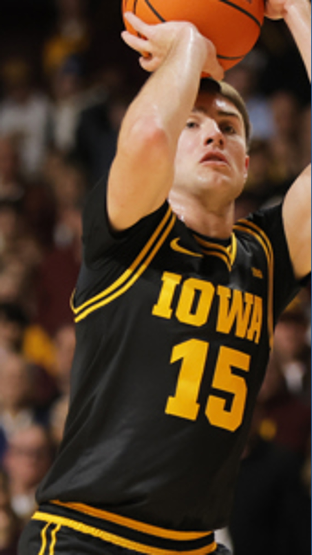 Maryland beats Iowa 77-70 to snap the Hawkeyes' 6-game win streak ...