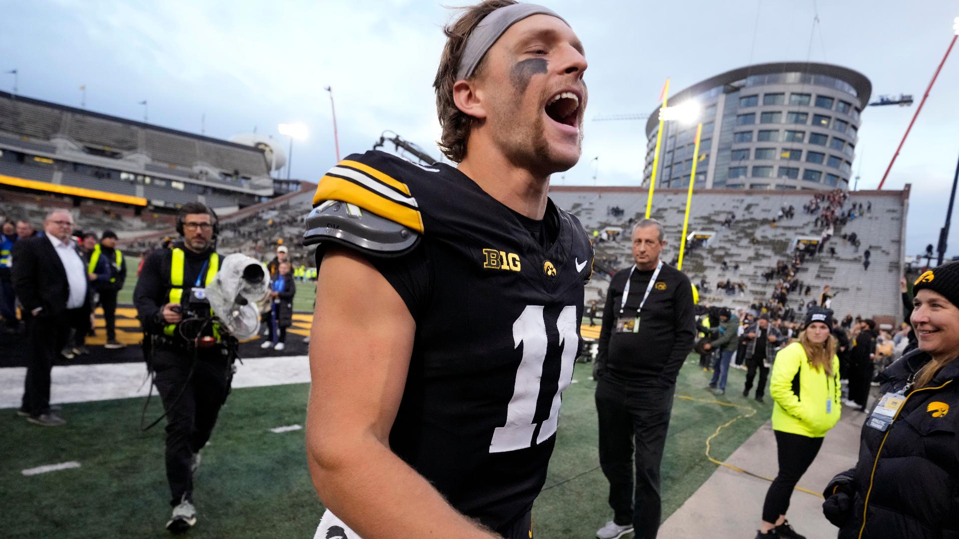 Iowa football success opens up offensive options | weareiowa.com