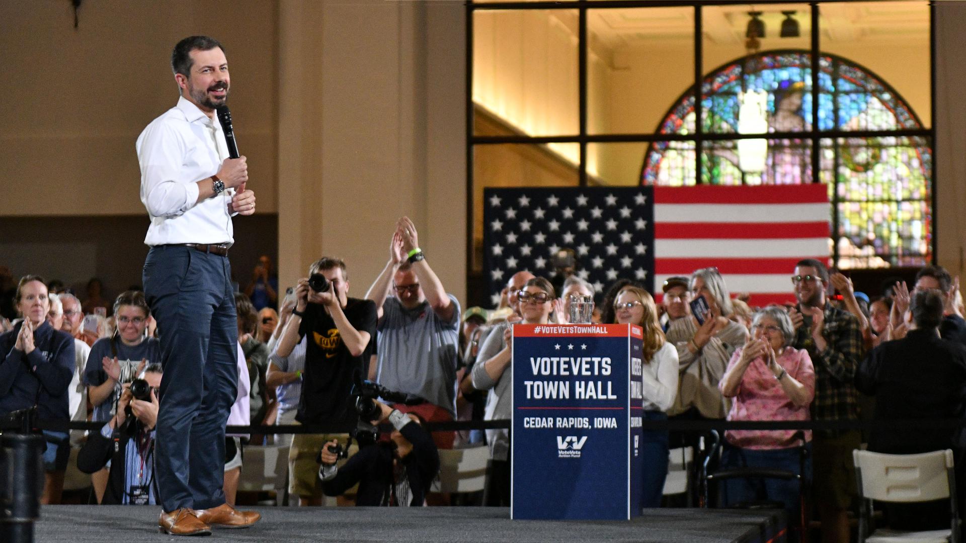 Pete Buttigieg returns to Iowa for veterans' town hall amid talk of ...