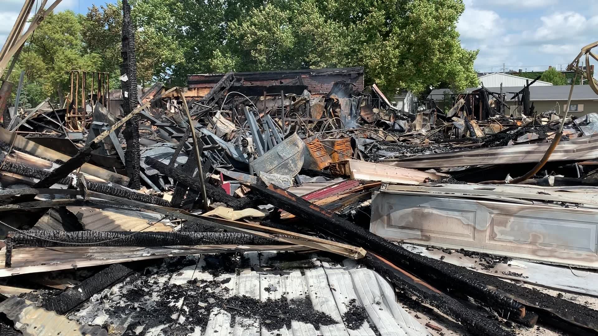 Structure fire erupts in Ellsworth | weareiowa.com