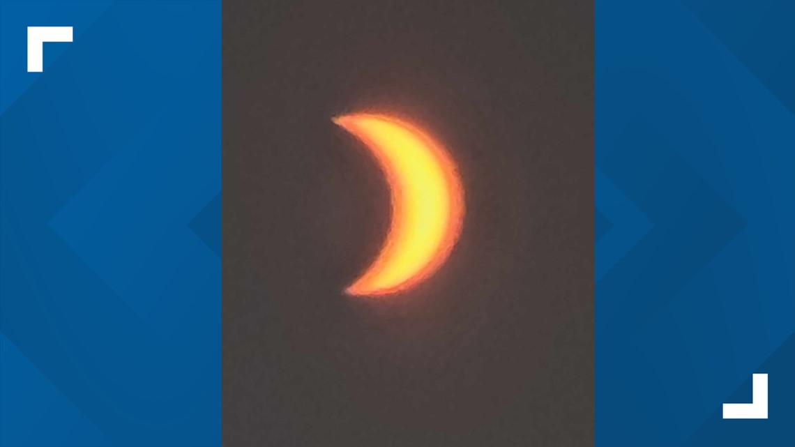 Solar eclipse live photos, videos from Iowa | April 8 updates ...