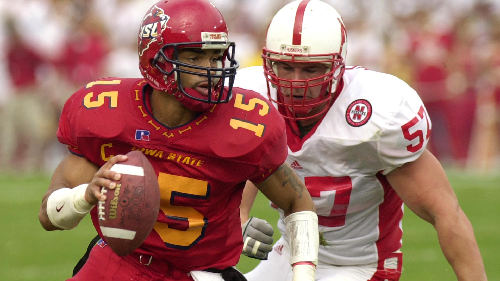 Seneca Wallace named quarterbacks coach for St. Louis Battlehawks ...