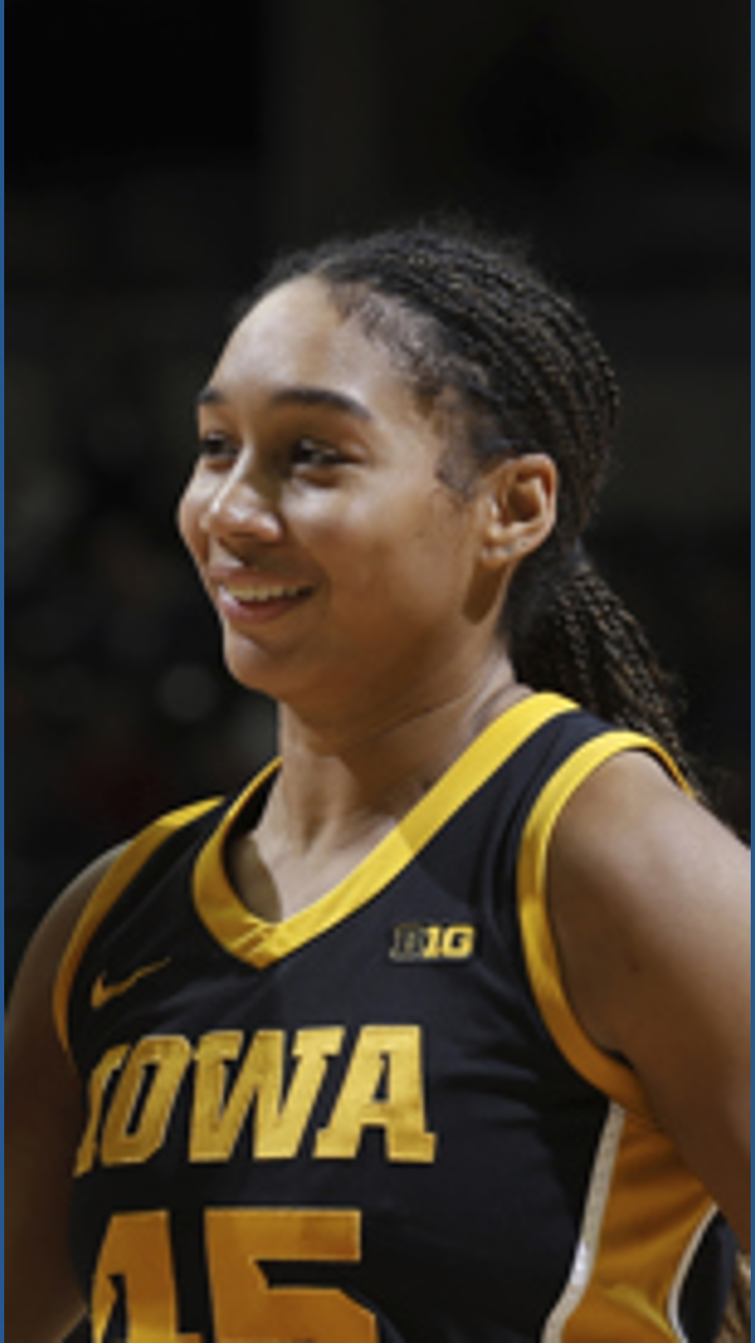 Minnesota women beat No. 10 Iowa for 5th straight victory | weareiowa.com