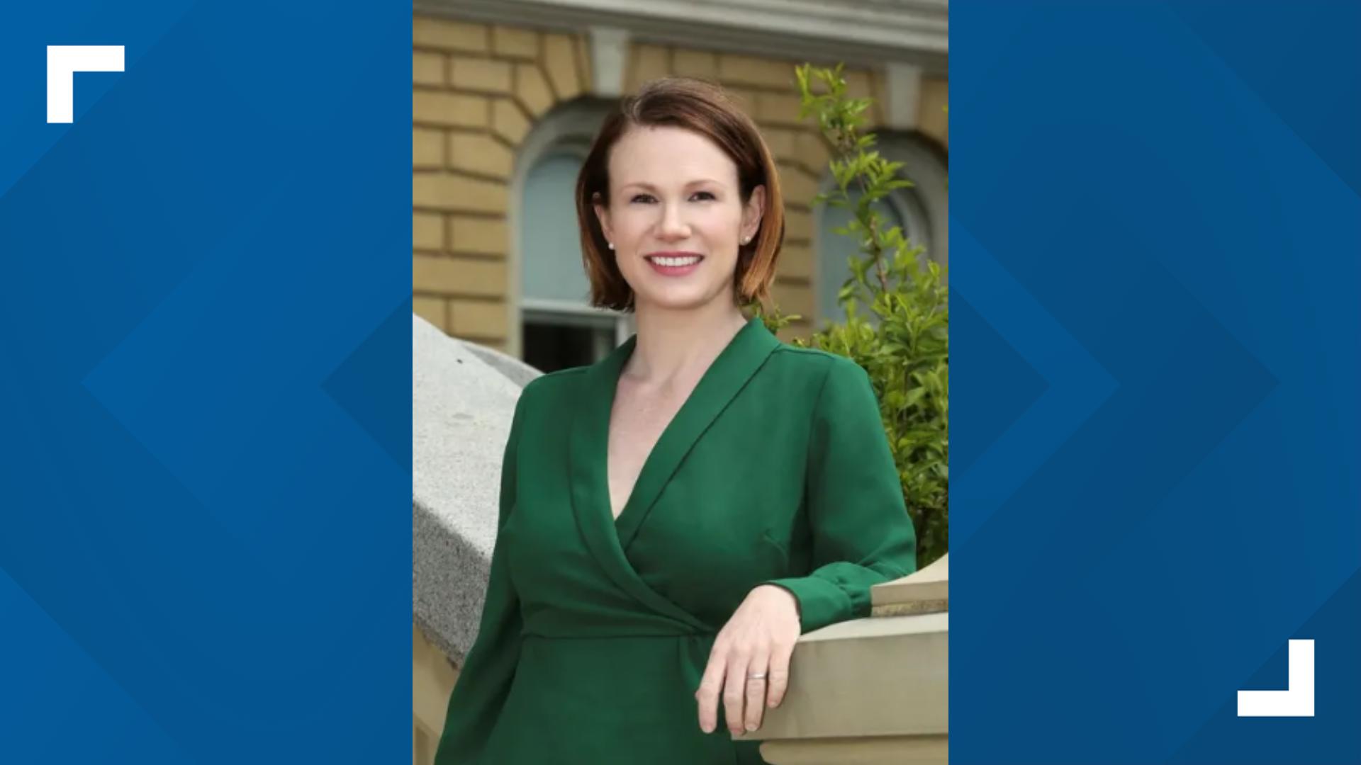Iowa HHS Director Kelly Garcia resigns, Gov. Kim Reynolds appoints ...