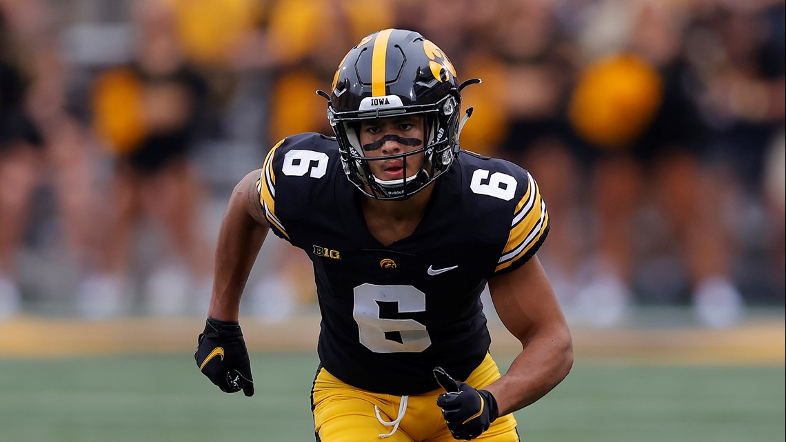 Iowa loses another player as Keagan Johnson enters portal | wqad.com