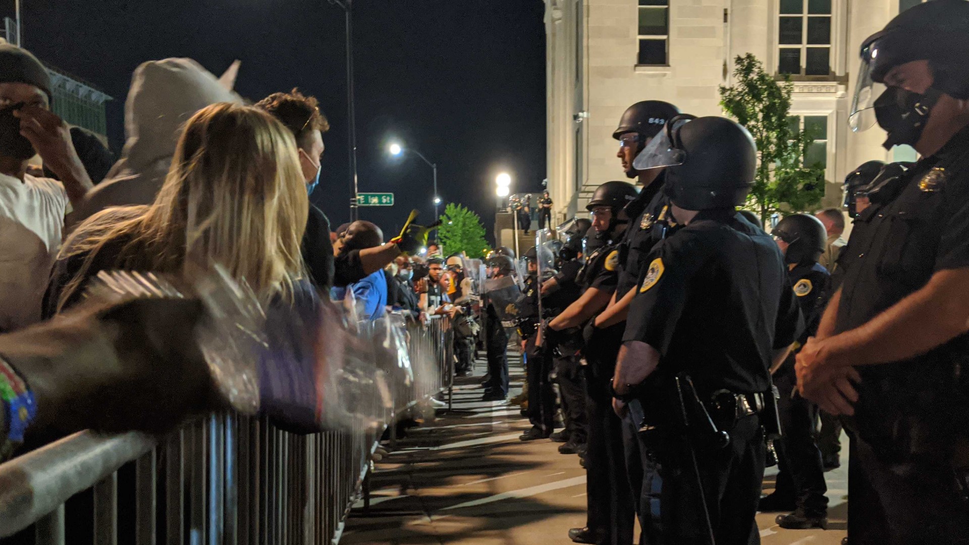 George Floyd Des Moines protests continue for fourth night | weareiowa.com
