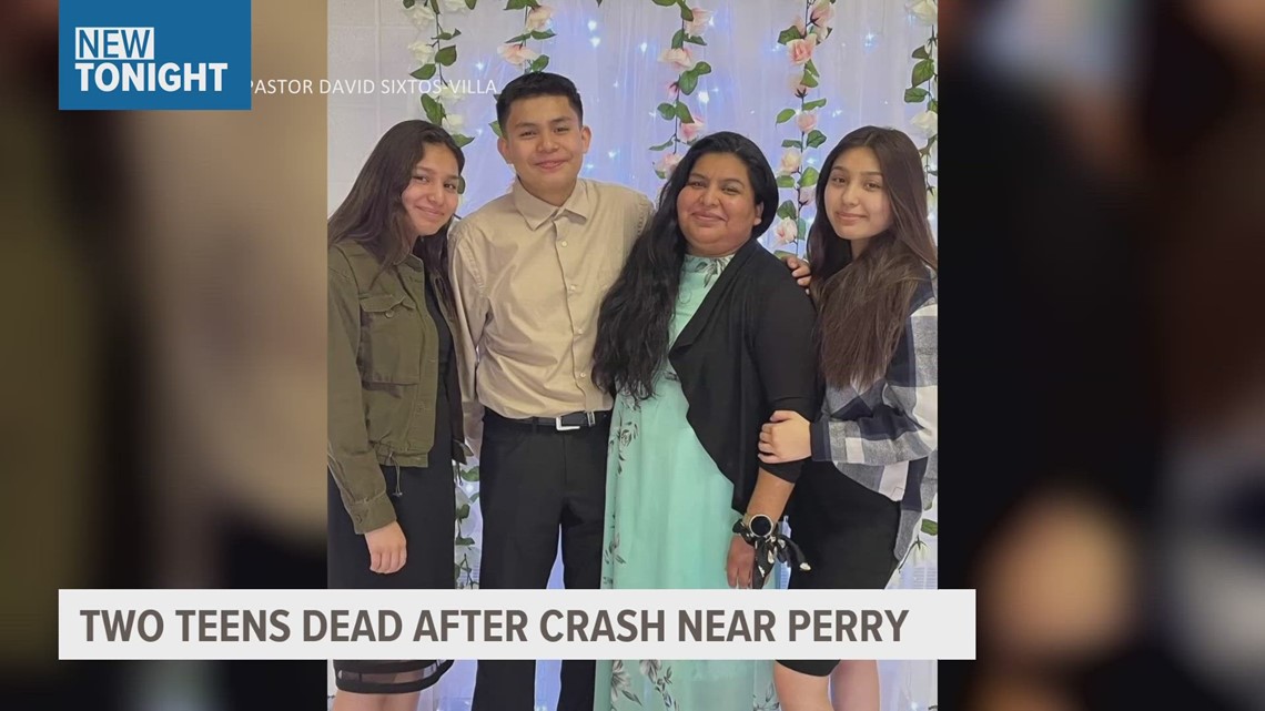 Pastor says 2 dead, 1 injured in Perry, Iowa crash are siblings ...