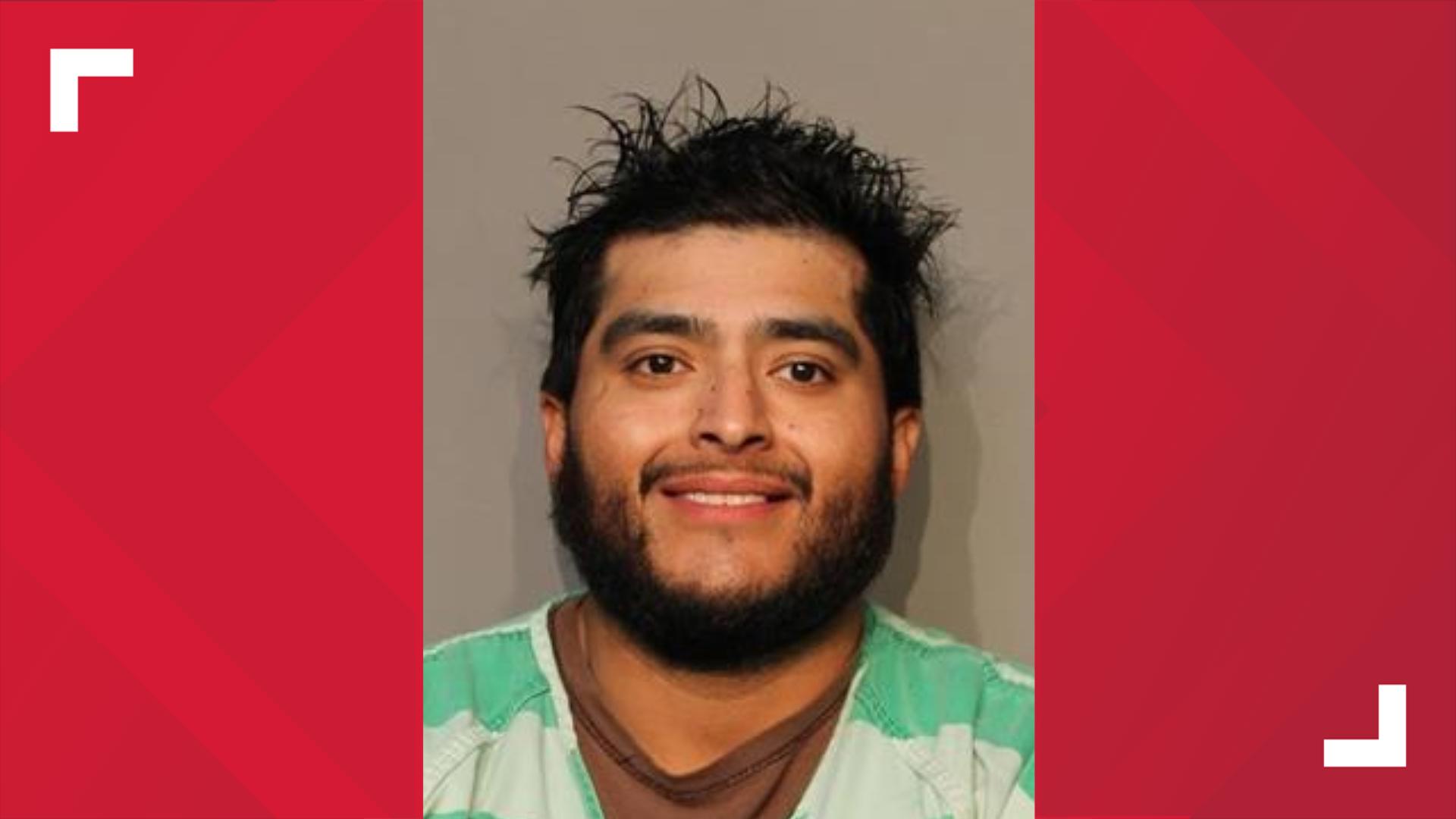 DMPD: Man arrested after alleged car theft, pursuit, ramming police car ...