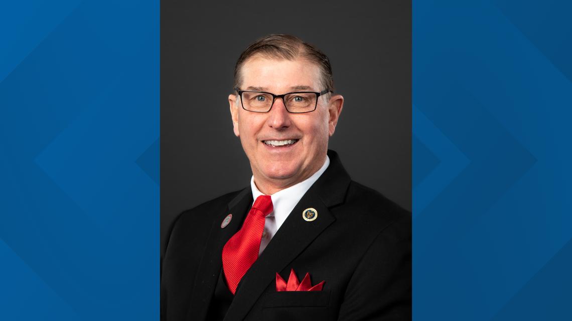 Mike Sexton resigns from Iowa House to accept Trump appointment ...