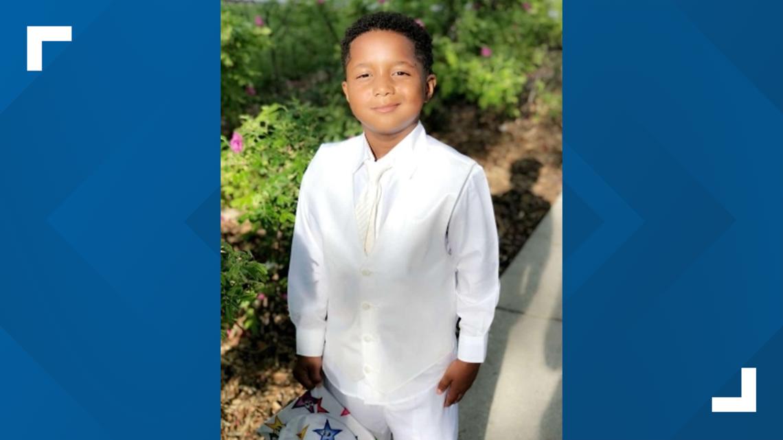 Perry to honor Ahmir Jolliff with tree and bench dedication | wqad.com