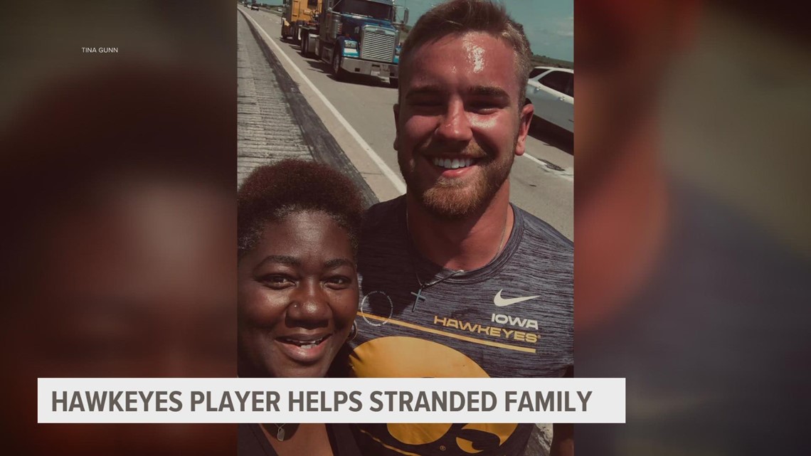 Iowa Hawkeyes football player helps family stranded along I-35 ...