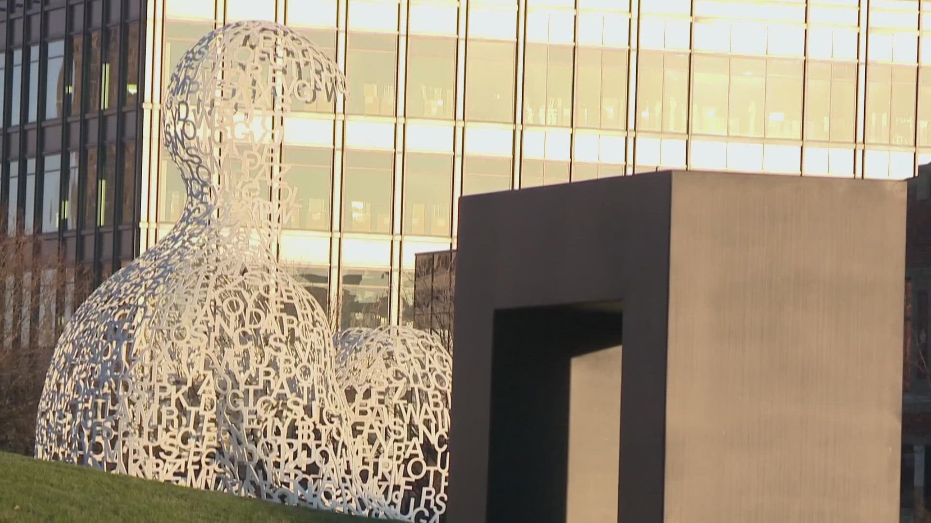 'Nomade' makes triumphant return to Pappajohn Sculpture Park amid ...