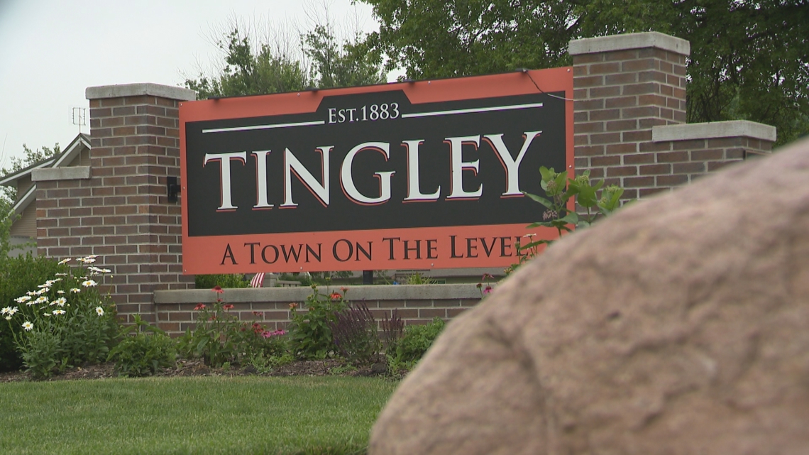 Tingley rebuilding 2 months after tornado struck | weareiowa.com