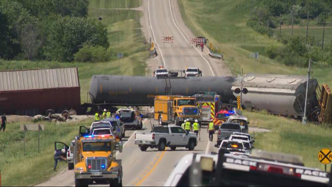 Iowa train derailment: What to know about the intersection and the rail ...