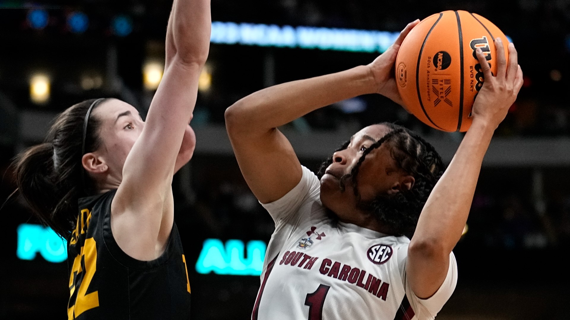 PHOTOS | Iowa vs. South Carolina: Women's Final Four | weareiowa.com