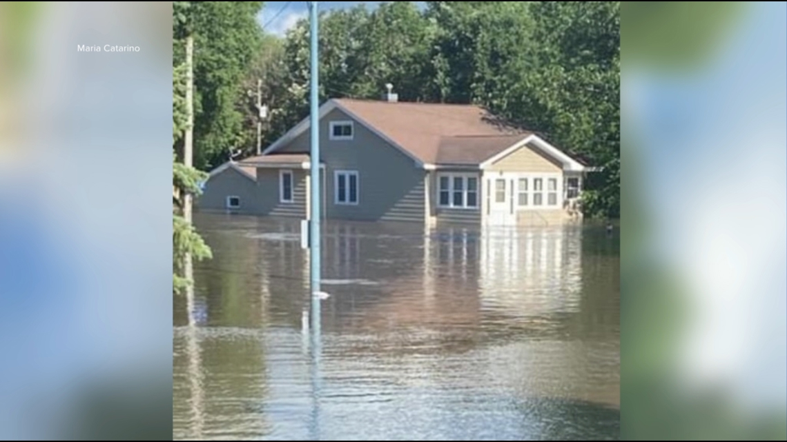 Iowa floods take everything from Cherokee family in Northwest ...