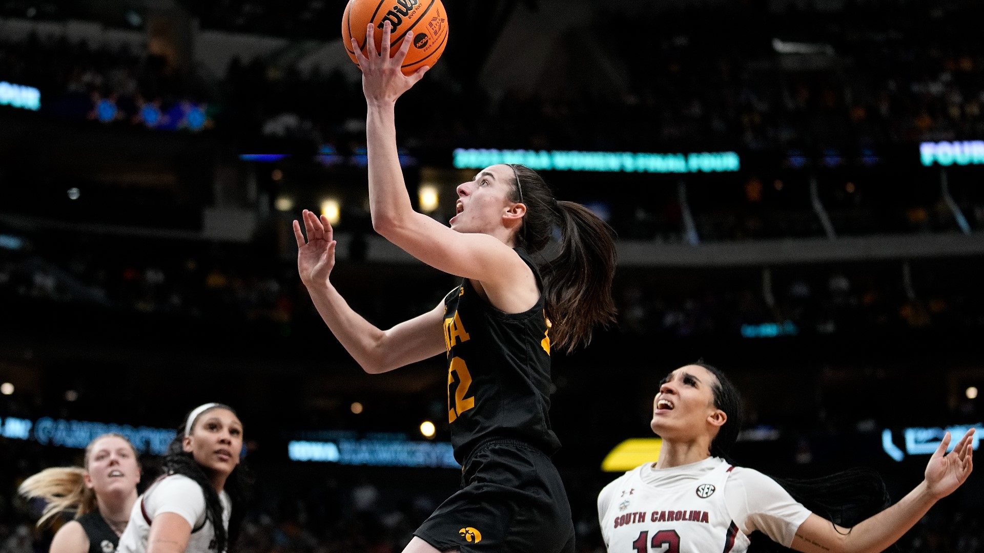 PHOTOS | Iowa vs. South Carolina: Women's Final Four | weareiowa.com