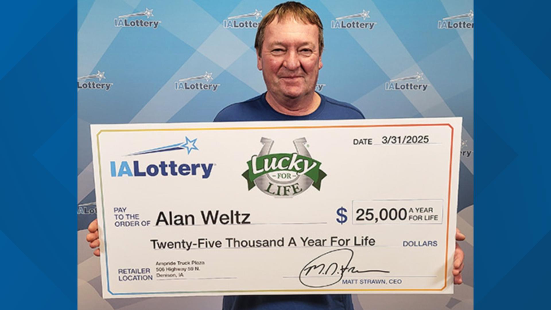 Western Iowa man wins $25,000 a year for life, Iowa Lottery says | weareiowa.com