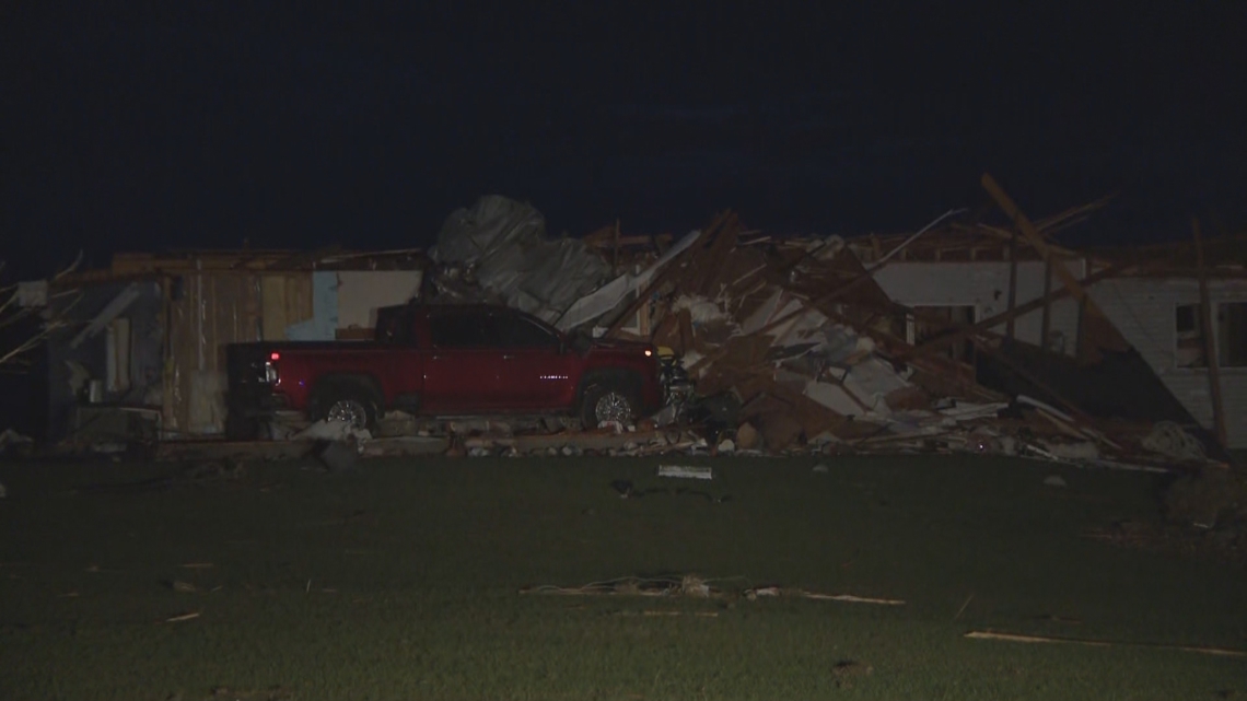 Live look at severe storm, tornado damage in rural Iowa | weareiowa.com
