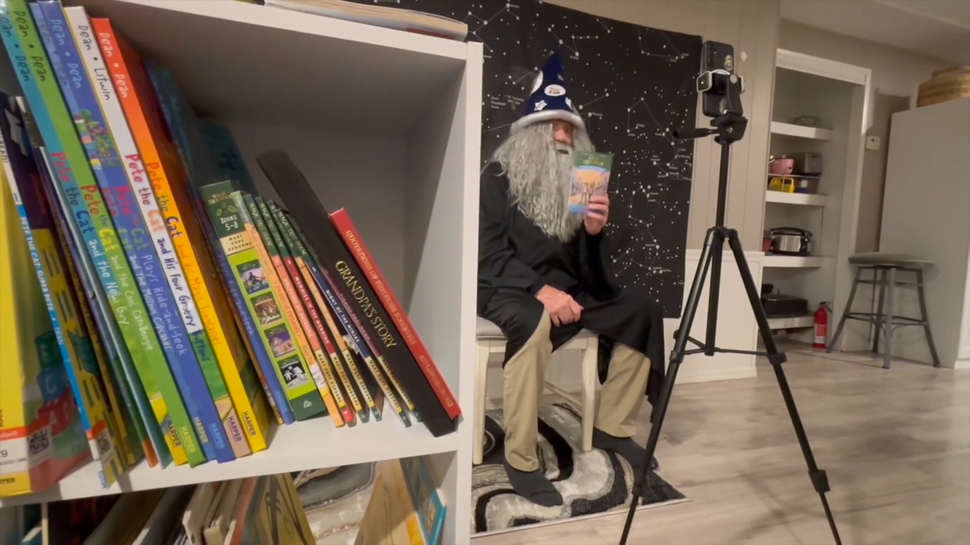 Grandpa Ken teaches children joy, power of reading | weareiowa.com