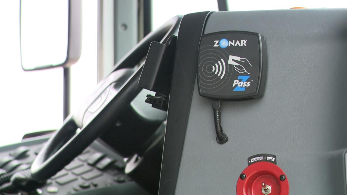 Waukee Schools rolling out new student bus tracking system | weareiowa.com