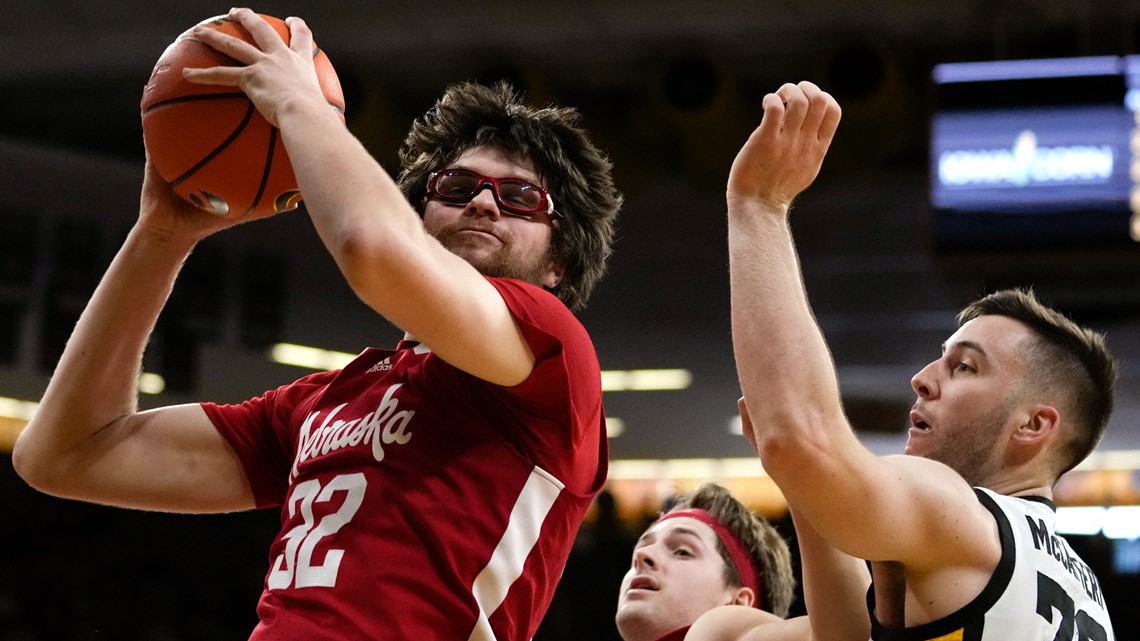 Nebraska outlasts defeats Iowa Hawkeyes in 81-77 win | weareiowa.com