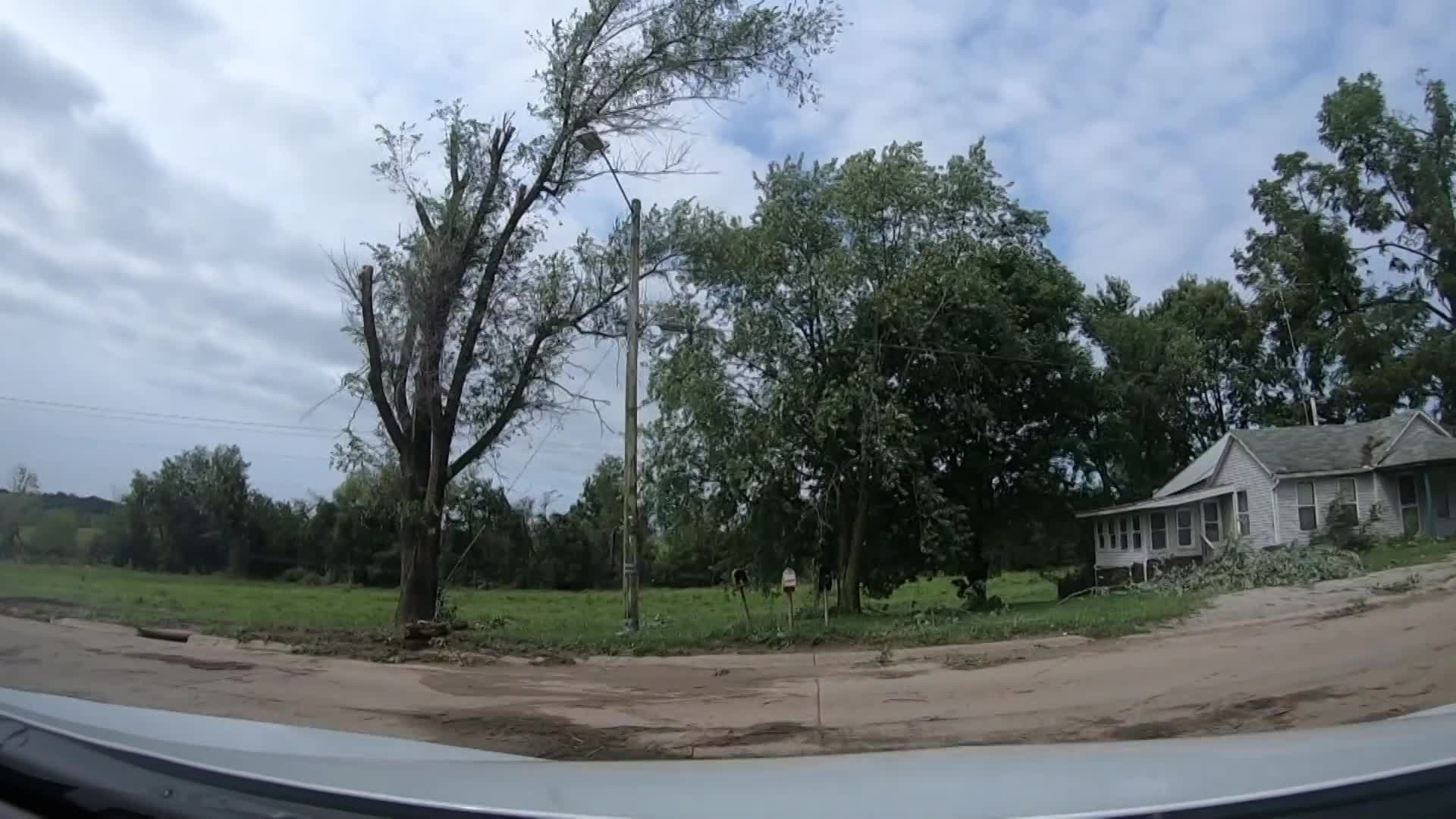DIGITAL EXTRA: Tour the damage in Lacona after the tornado | weareiowa.com