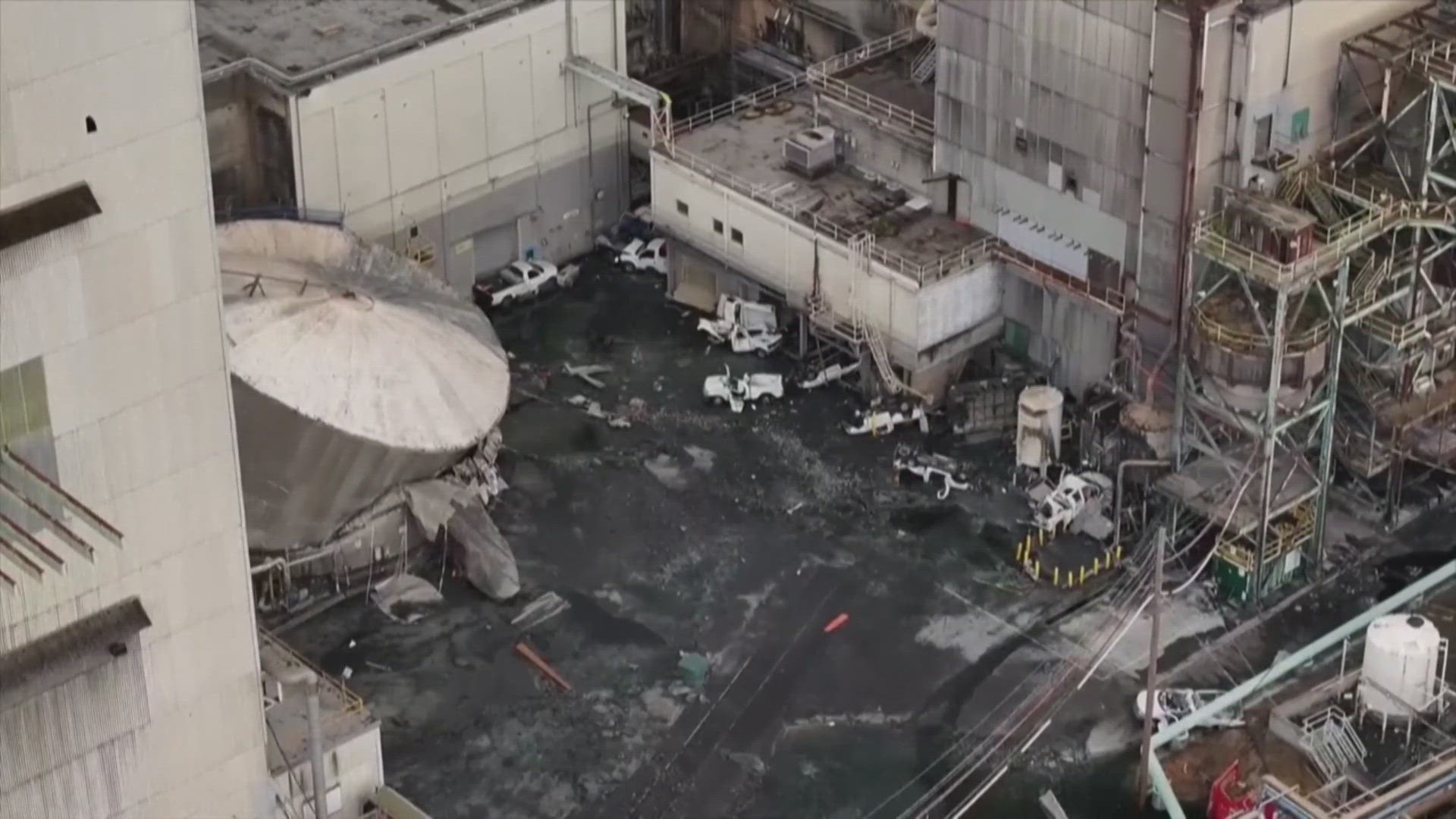 Crews in Washington continue search after chemical tank rupture at ...