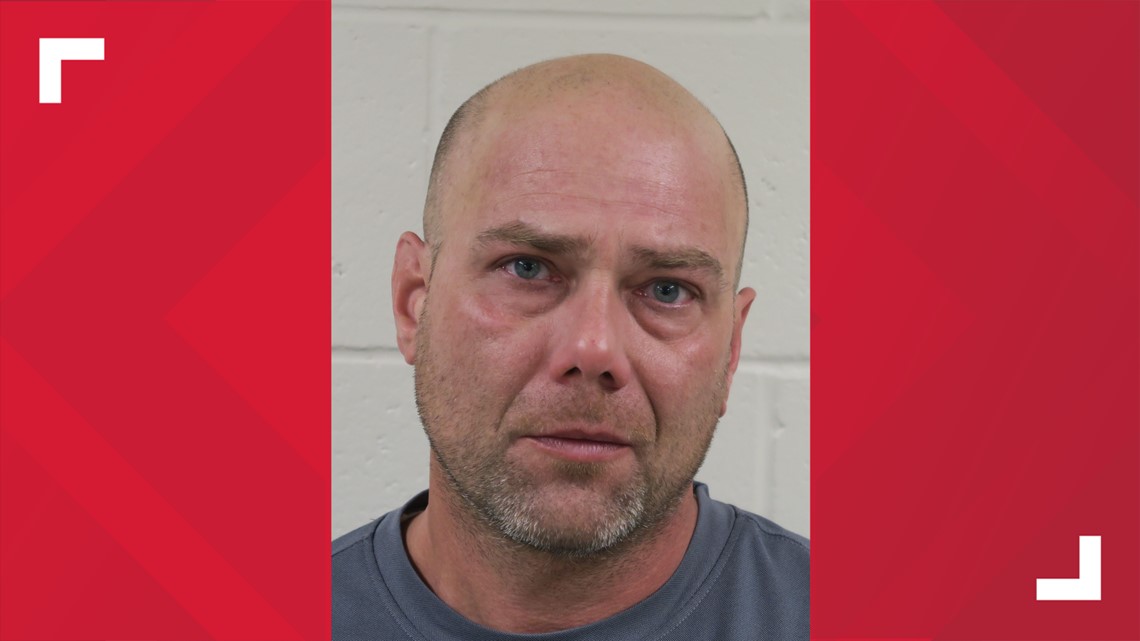 Trial for man accused of killing Algona police officer | wqad.com