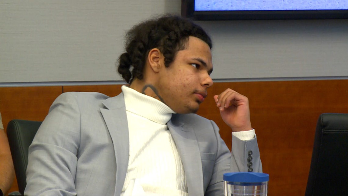 Bravon Tukes trial: Text messages revealed in evidence | weareiowa.com