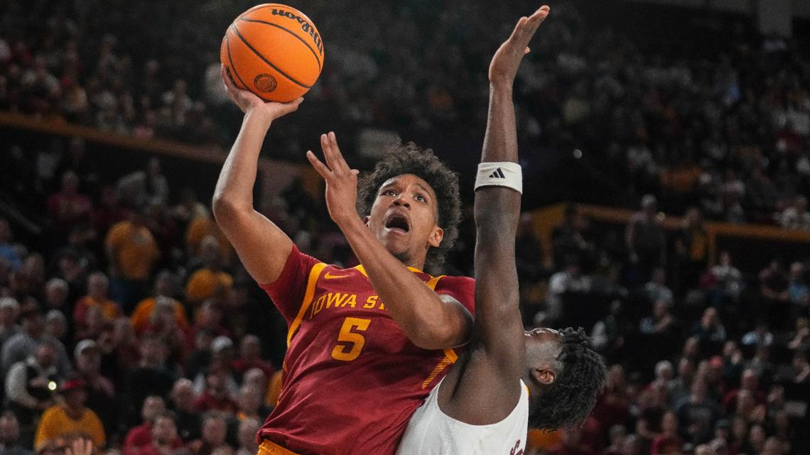 Curtis Jones scores 33, No. 3 Iowa State pulls away late for 76-61 win ...