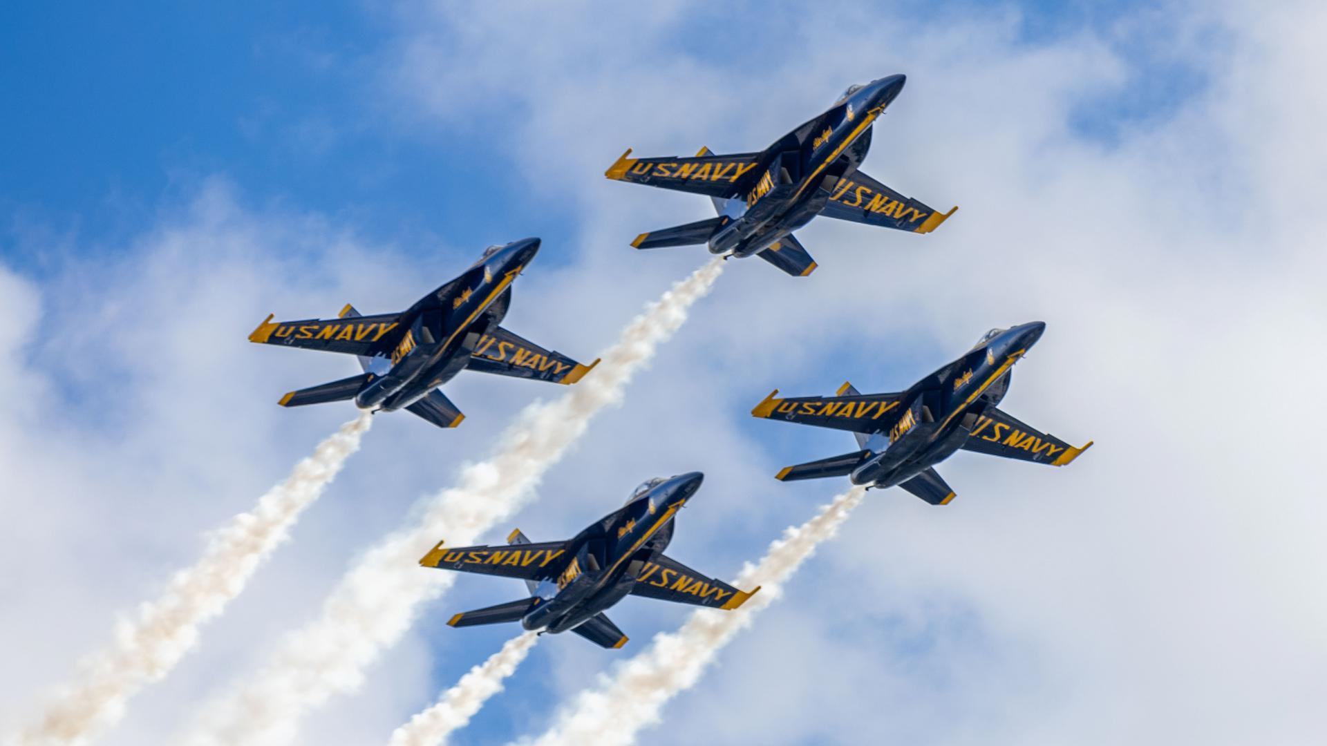 US Navy Blue Angels coming to Des Moines in 2027 | weareiowa.com