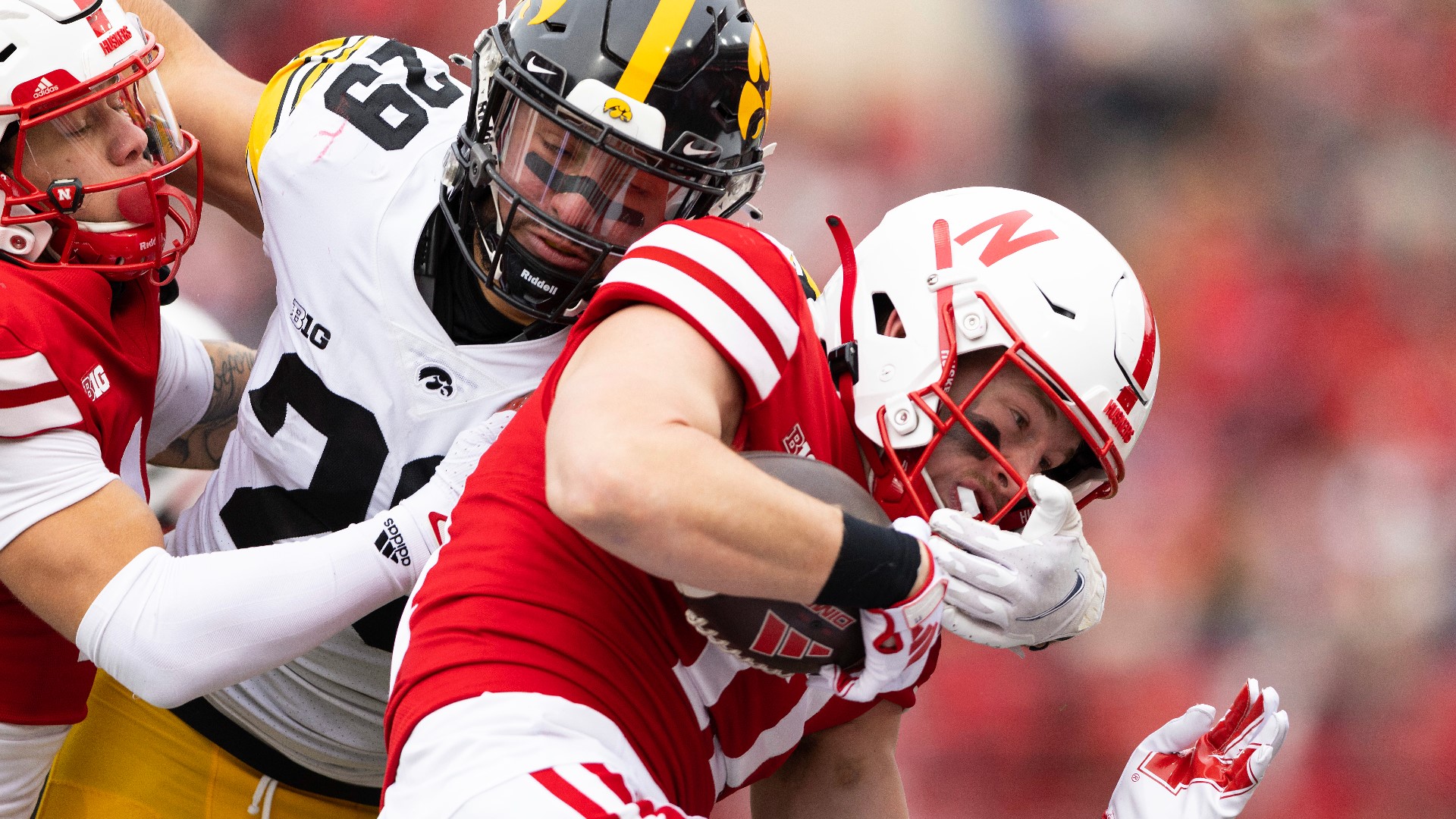 Iowa vs. Nebraska: Heroes Game score, game-winning field goal | weareiowa.com