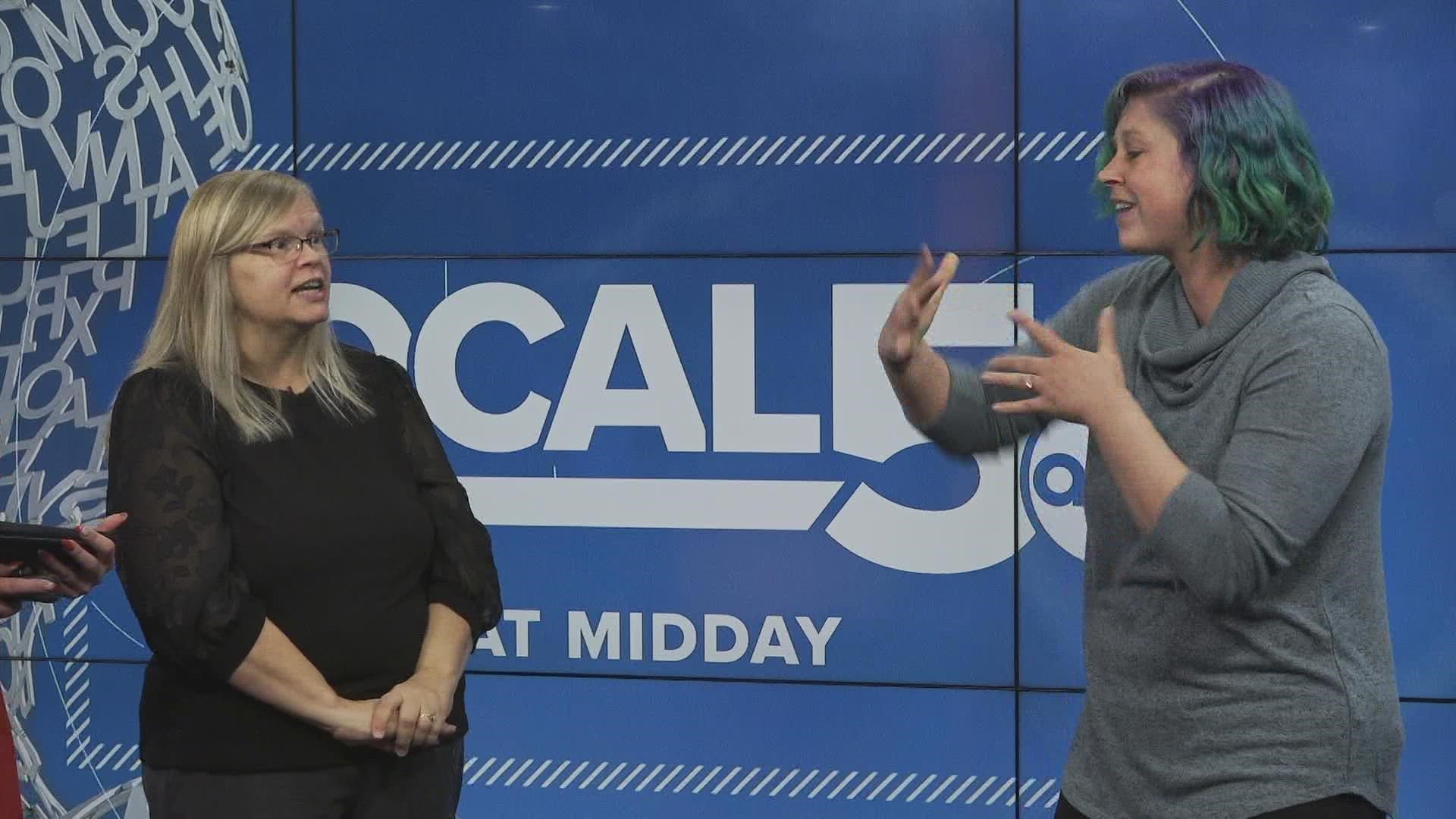 Uniting deaf, hard-of-hearing Iowans through coffee social | weareiowa.com