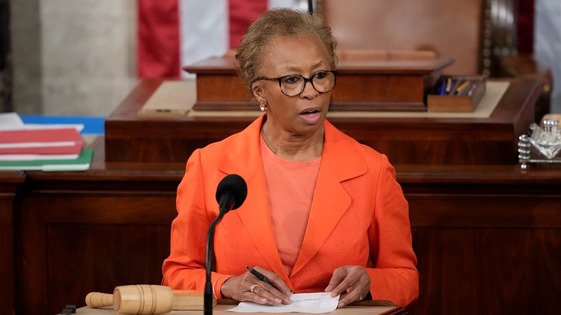 Who is the U.S. House Clerk? Cheryl Johnson presides over voting ...