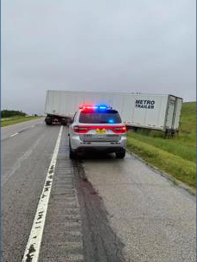 Semi driven by passenger with no commercial driver's license crashes ...