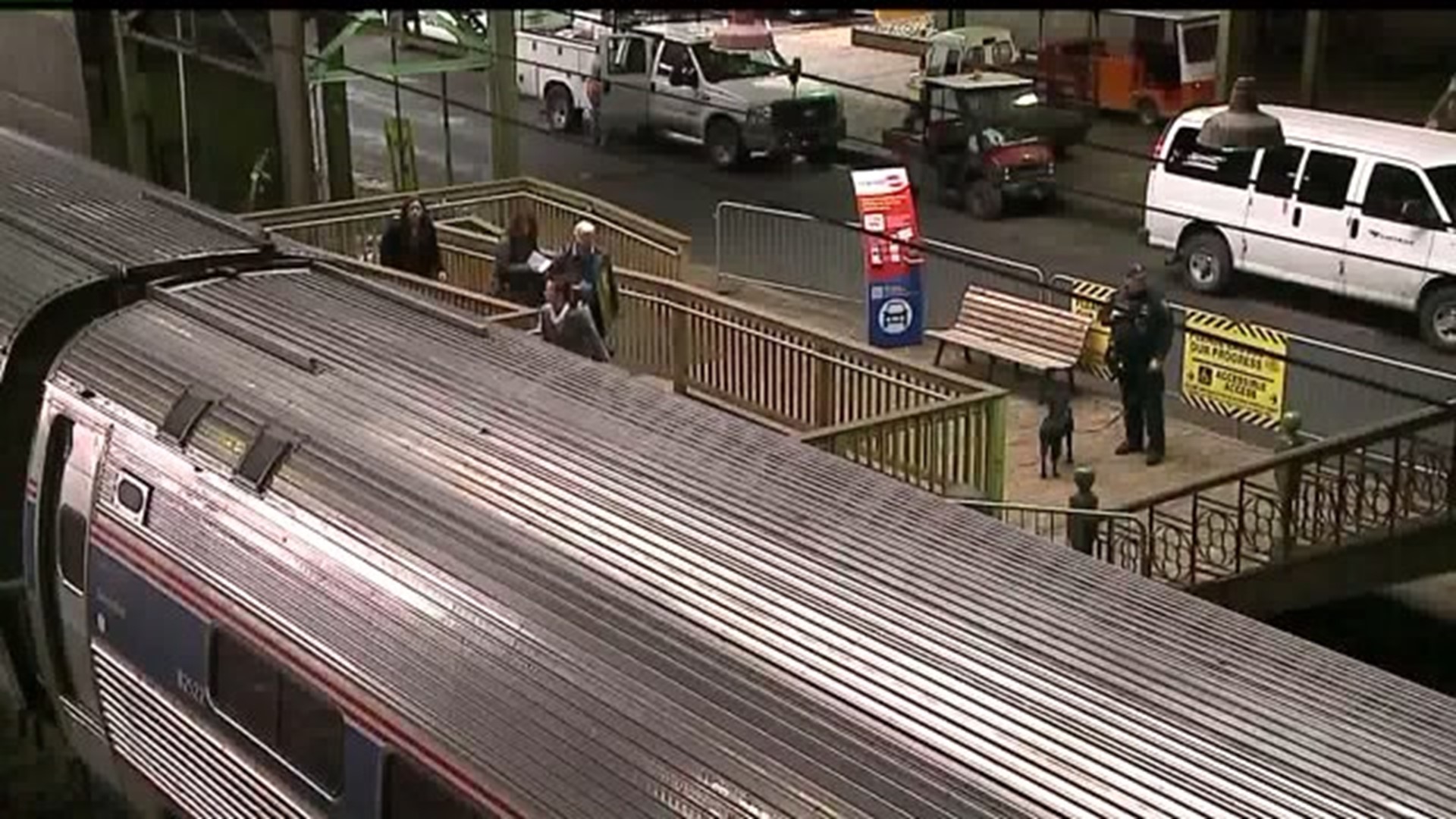 Amtrak ramps up amenities and security ahead of holidays | fox43.com