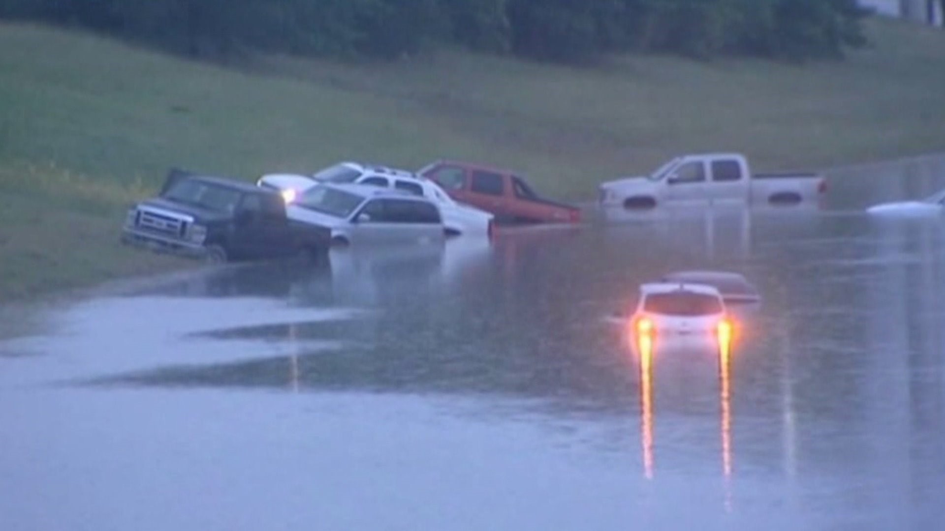 Flash flood safety tips | fox43.com