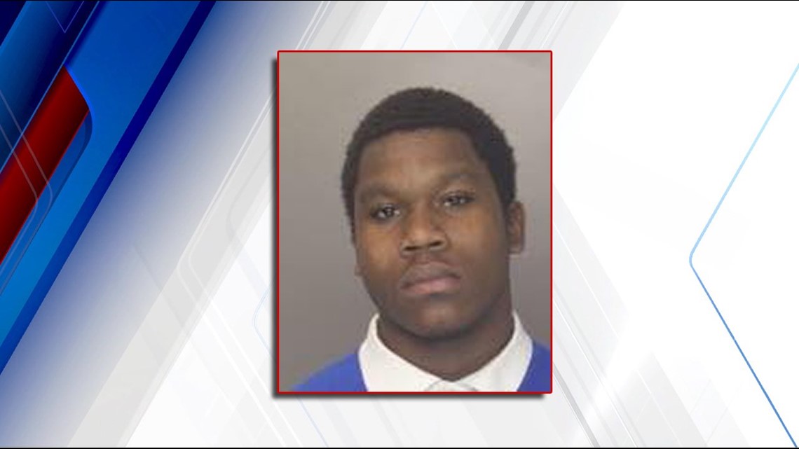 Harrisburg teen pleads guilty in series of armed robberies | fox43.com