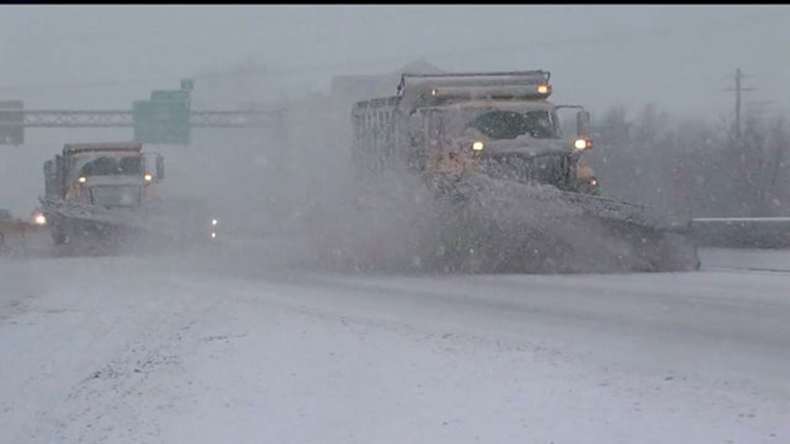 Drivers brave the roads, end up in snow drifts | fox43.com