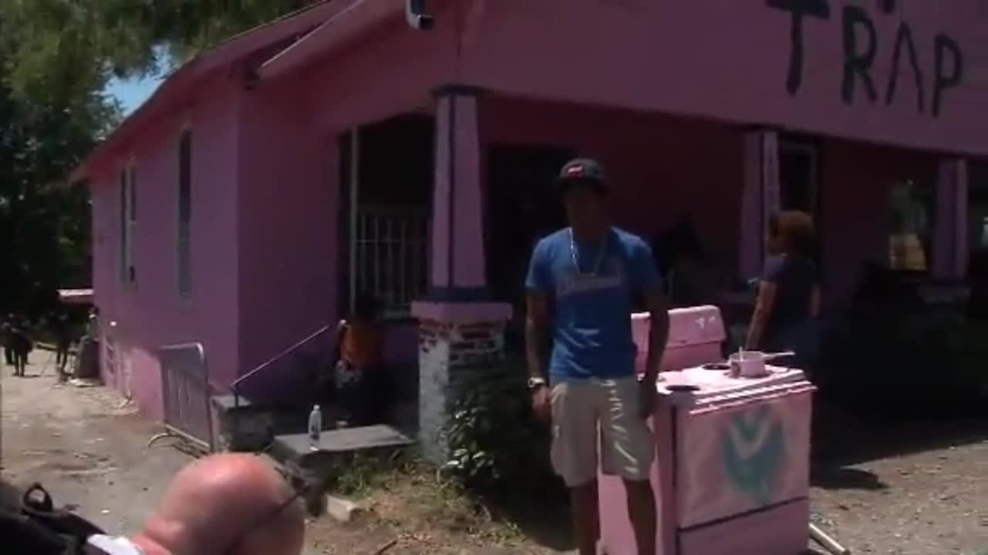 2 Chainz buys “trap house” in Atlanta to promote new album | fox43.com